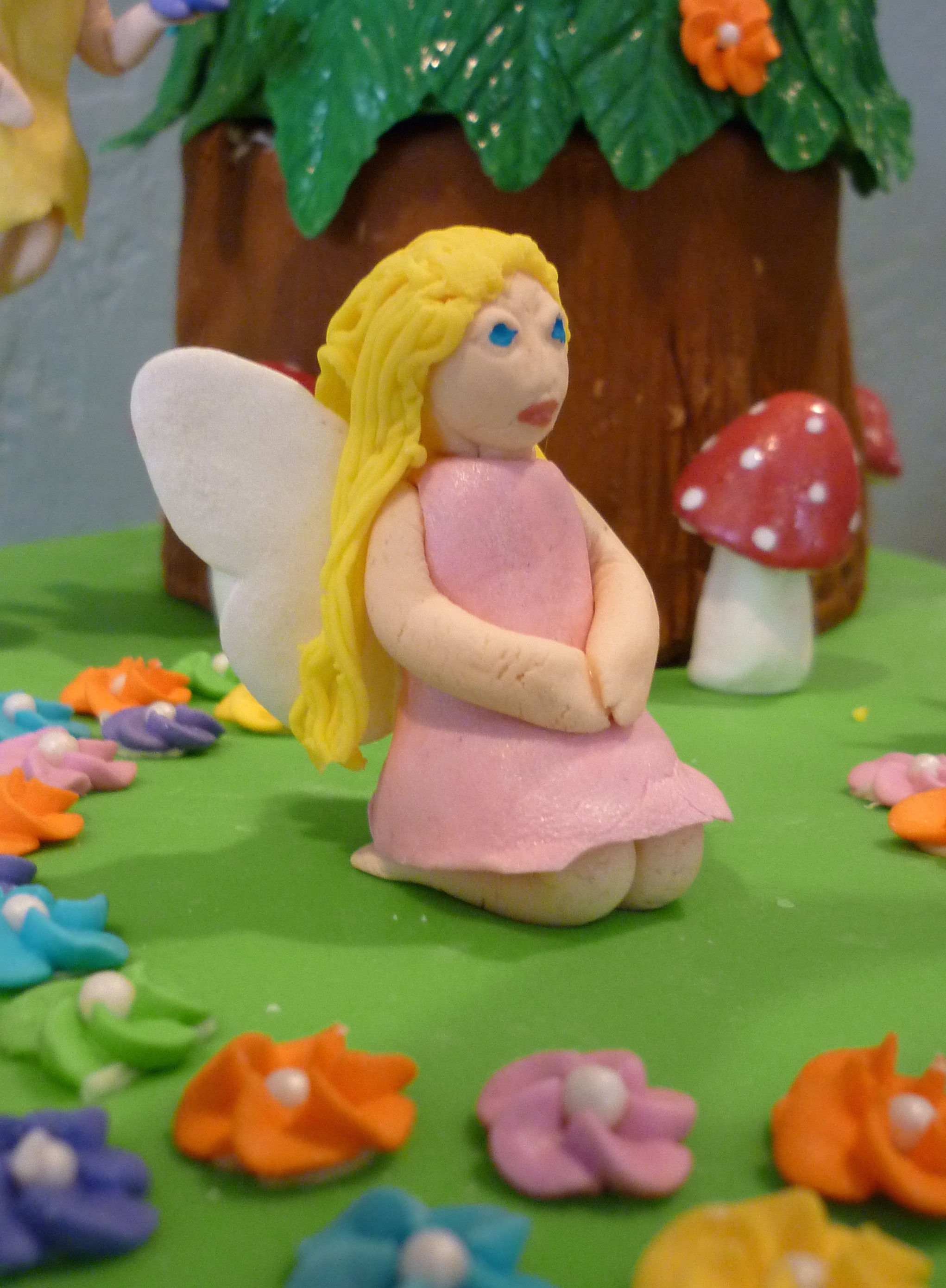 Whimsical Fairy Cakes | Geeky Cakes